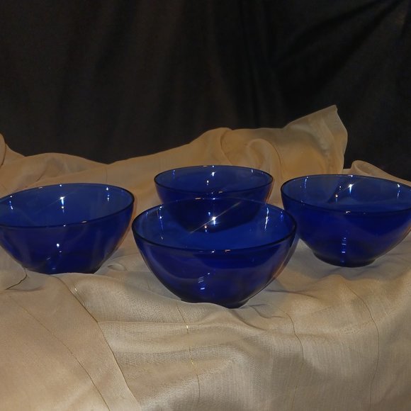 Arcoroc | Dining | Arcoroc Set Of 4 Cobalt Blue Bowls | Poshmark